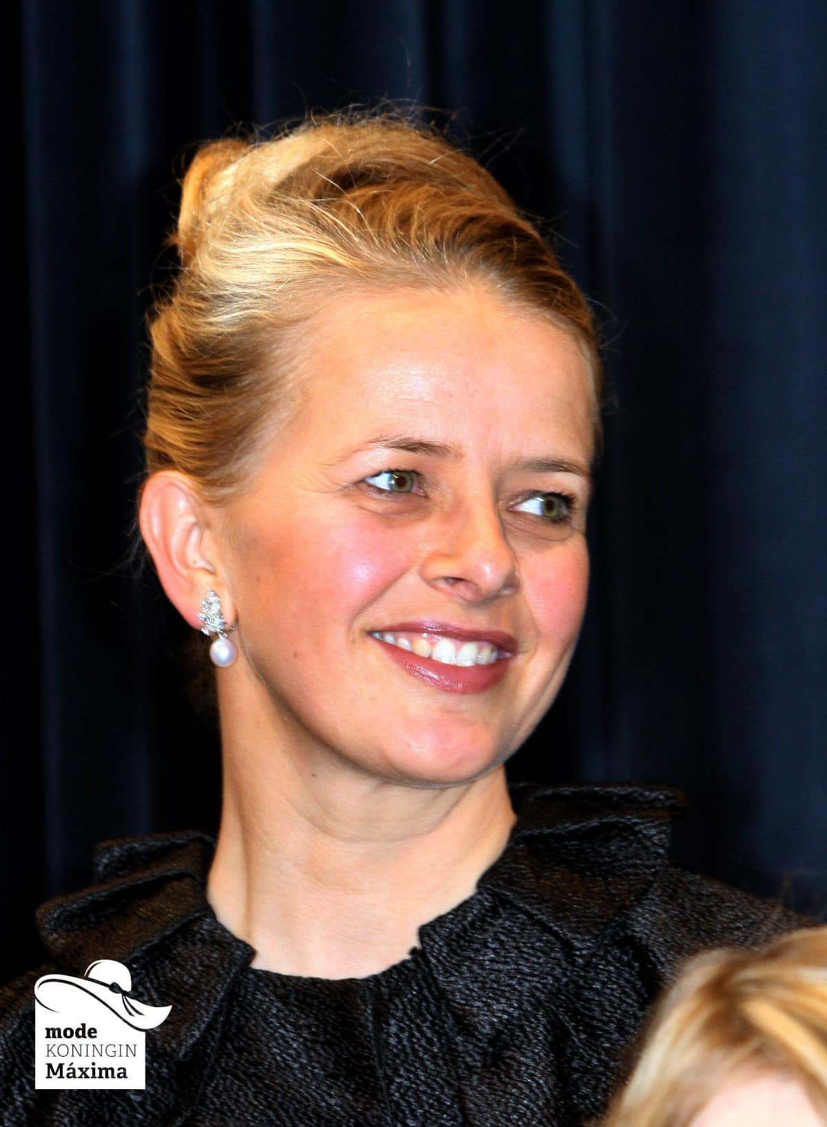 De kapsels van Mabel zijn vaak ware kunstwerkjes - Modekoningin Máxima
