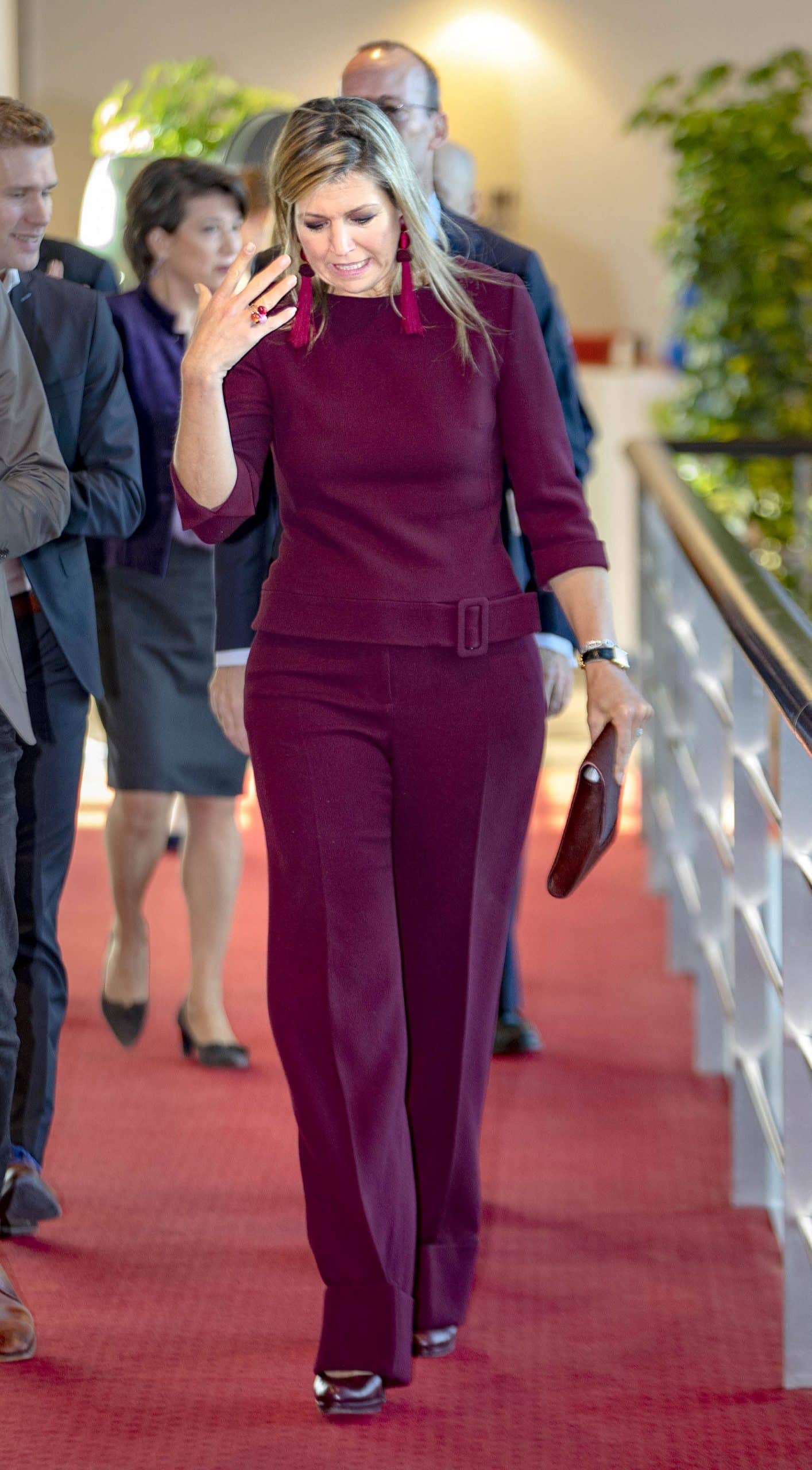 Máxima in het nieuw bij werkbezoek - Modekoningin Máxima