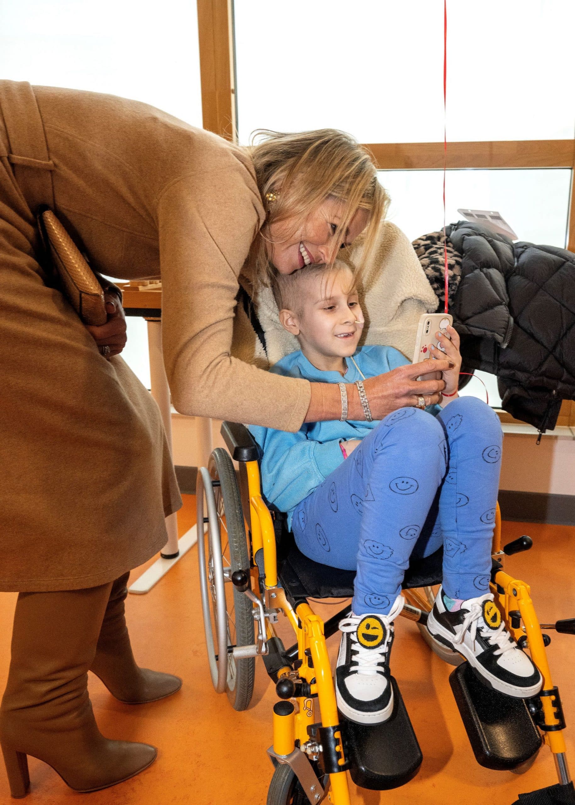 Ontroerende momenten tijdens Máxima's bezoek aan het Prinses Máxima ...