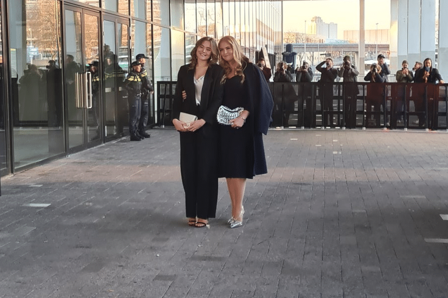 Verrassing! Amalia en Ariane zijn bij Koningsdagconcert - Modekoningin ...