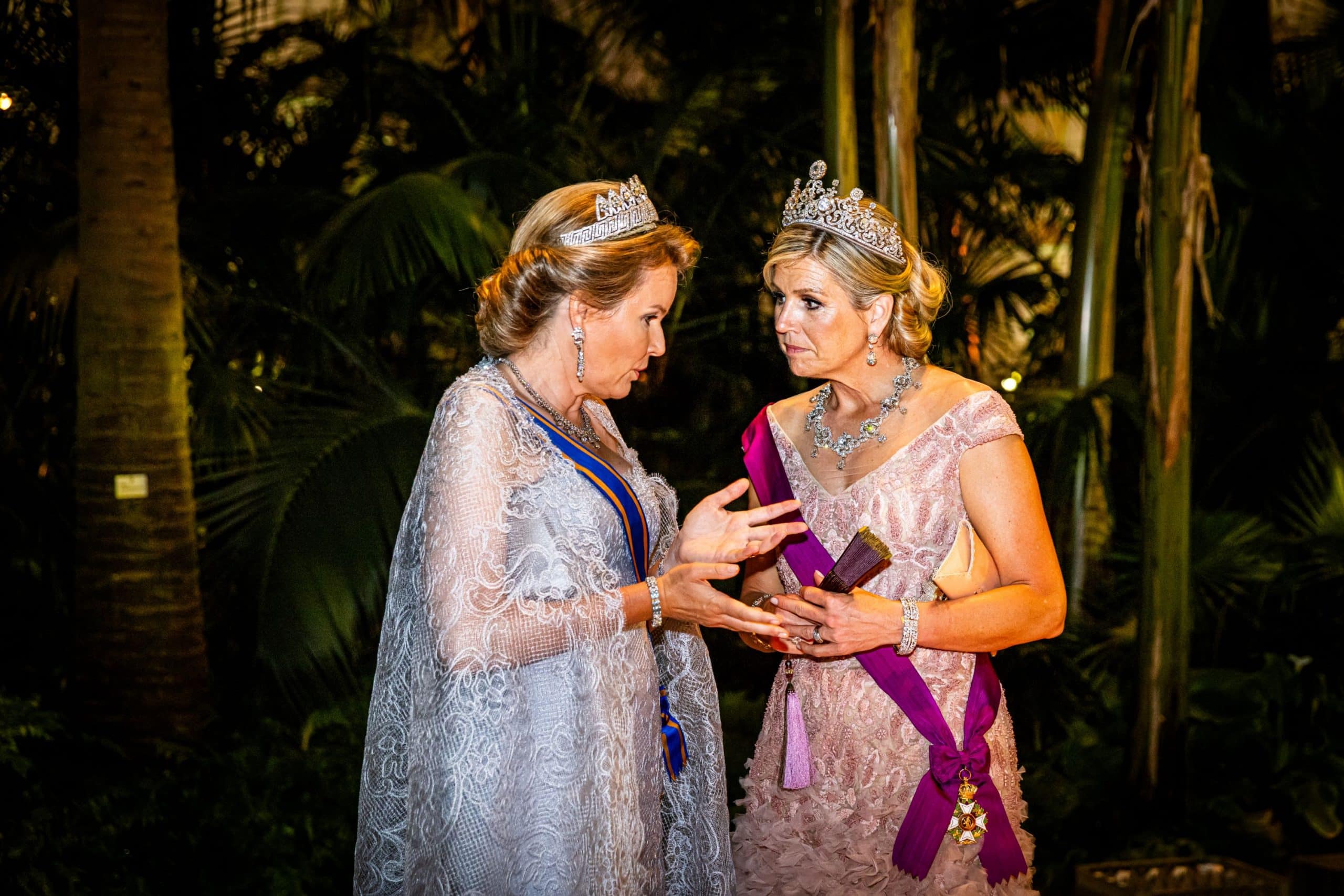 Toegift: extra beelden van Máxima en Mathilde bij het staatsbanket ...