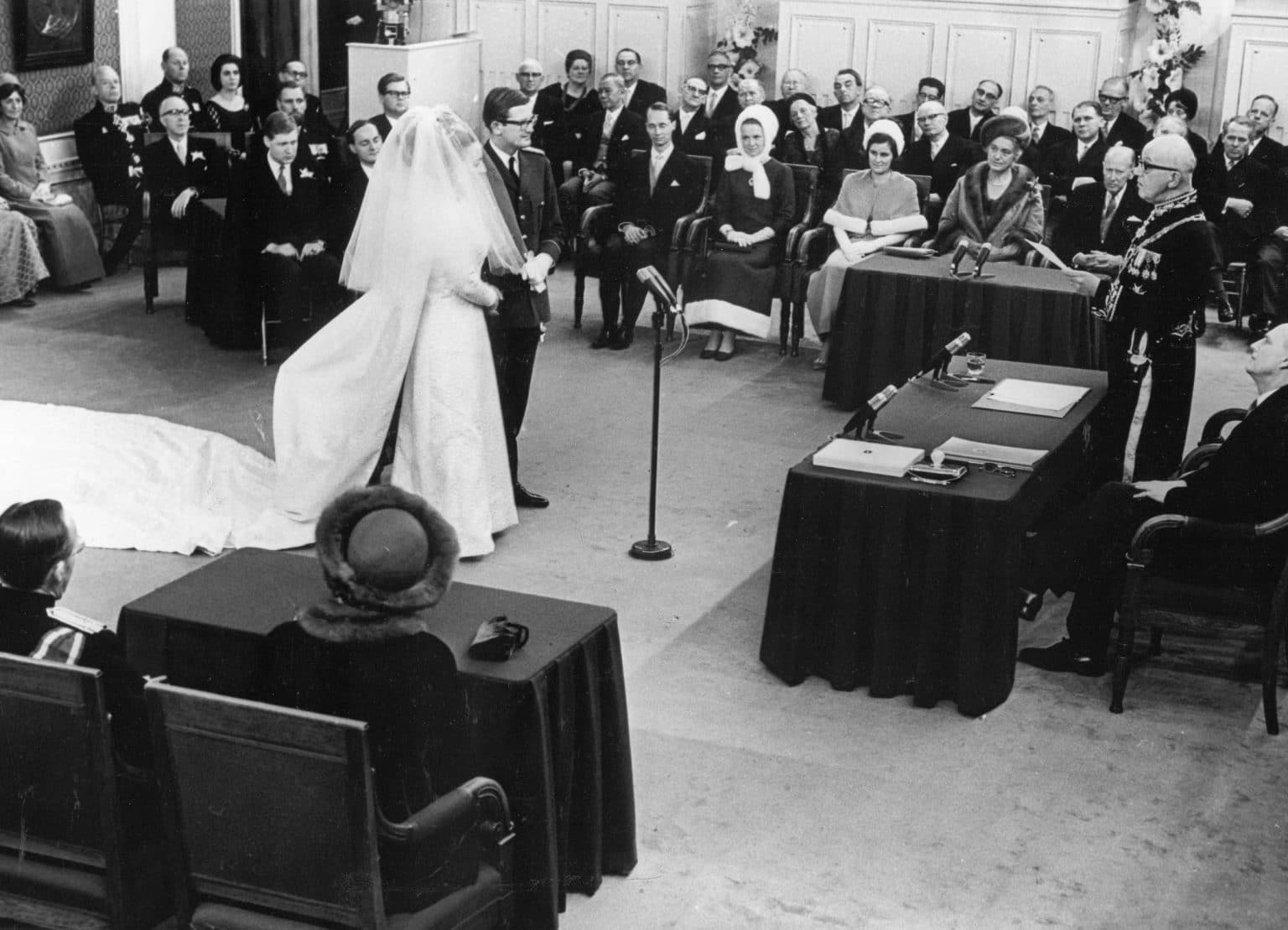 De stijl van prinses Margriet - Modekoningin Máxima