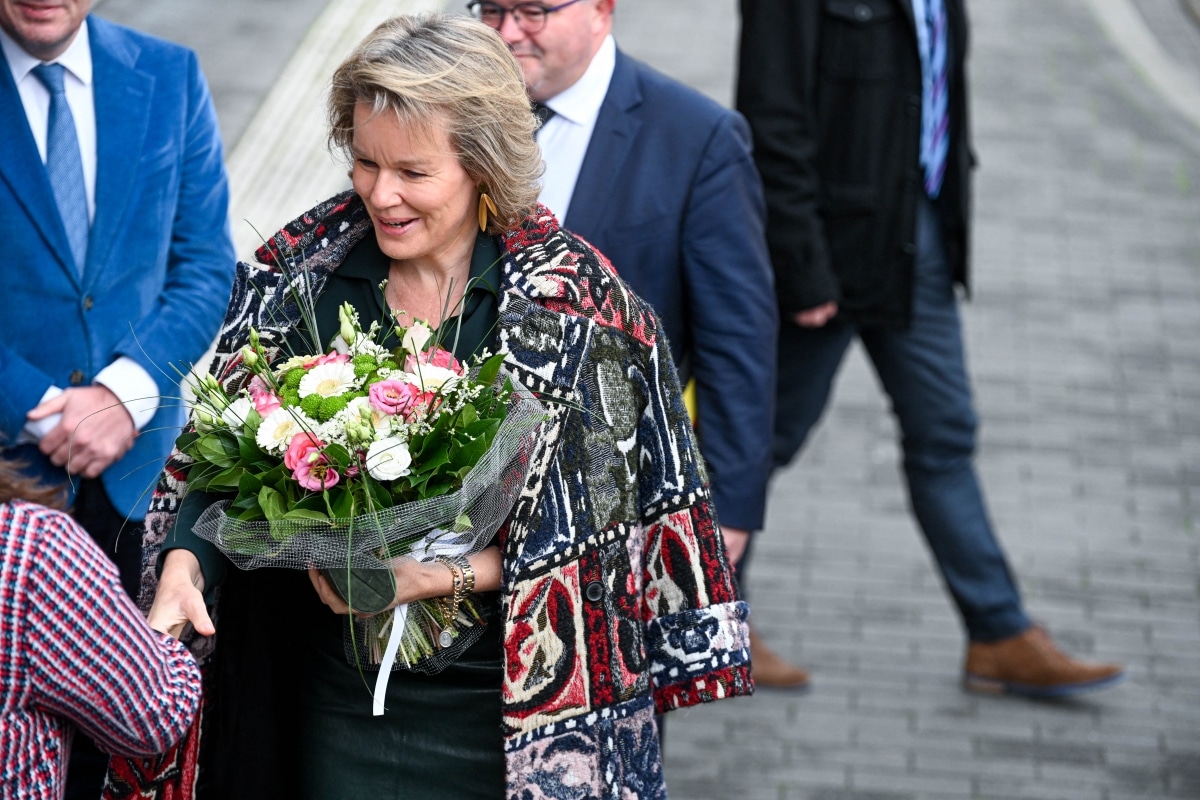 Dit of dat: Mathildes mantels van Zara - Modekoningin Máxima