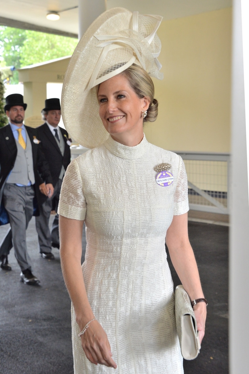 Koninklijke hoeden: the bigger, the better? - Modekoningin Máxima