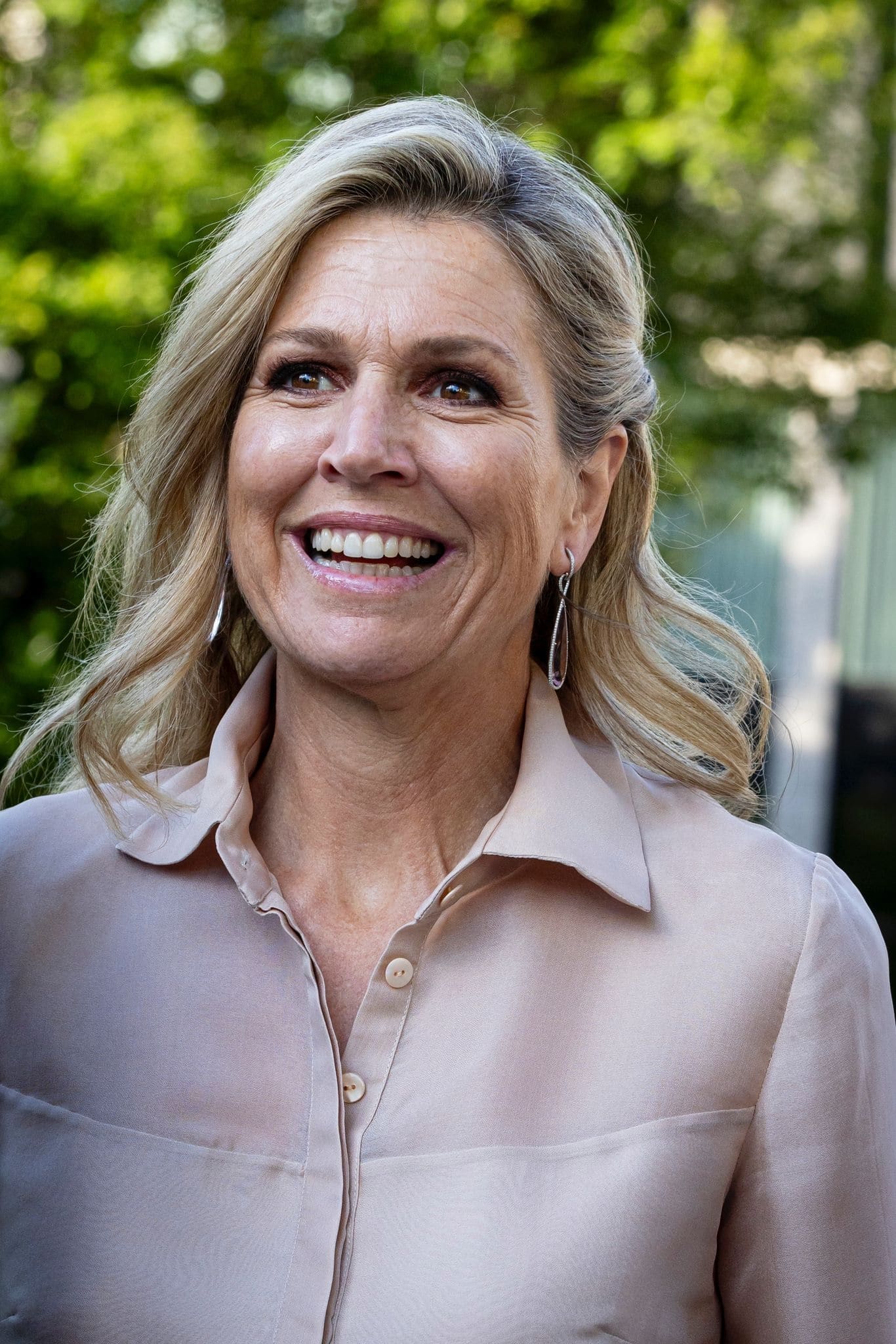 Máxima in het roze tijdens avondprogramma Georgia - Modekoningin Máxima