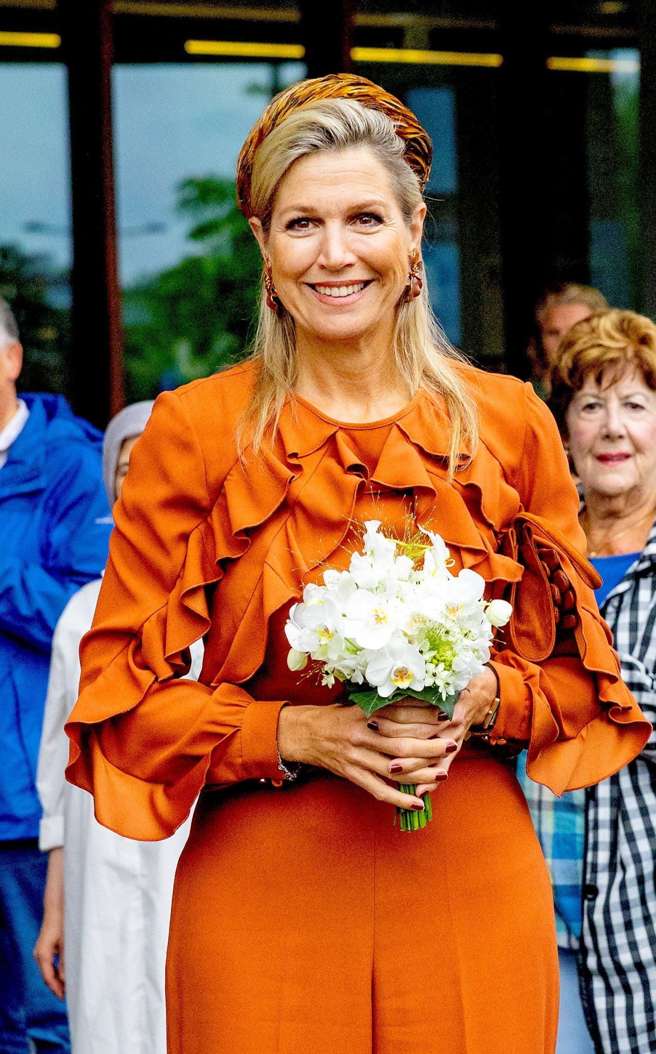 Máxima draagt nieuwe outfit tijdens opening - Modekoningin Máxima