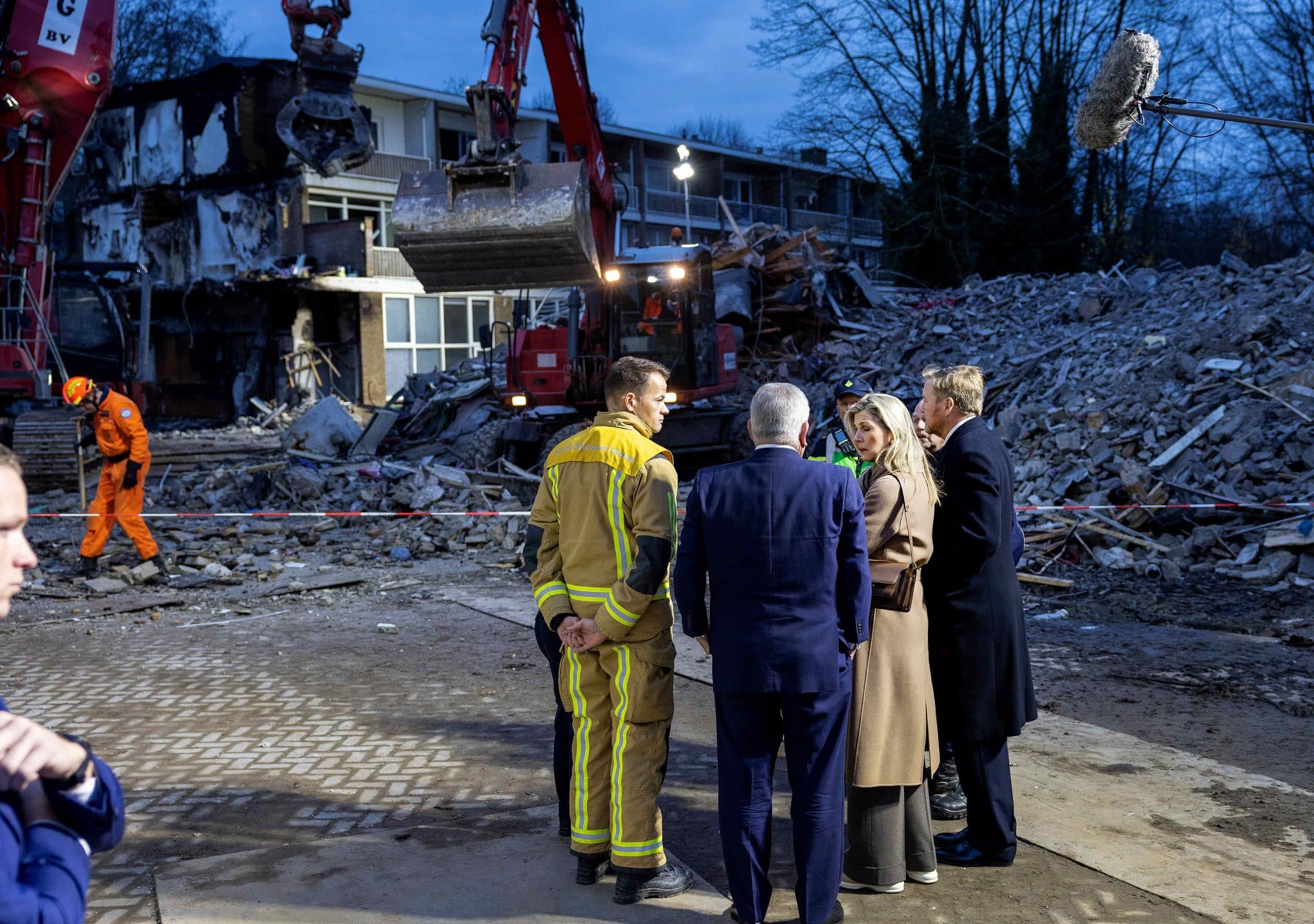 Koningspaar bezoekt Tarwekamp in Den Haag - Modekoningin Máxima