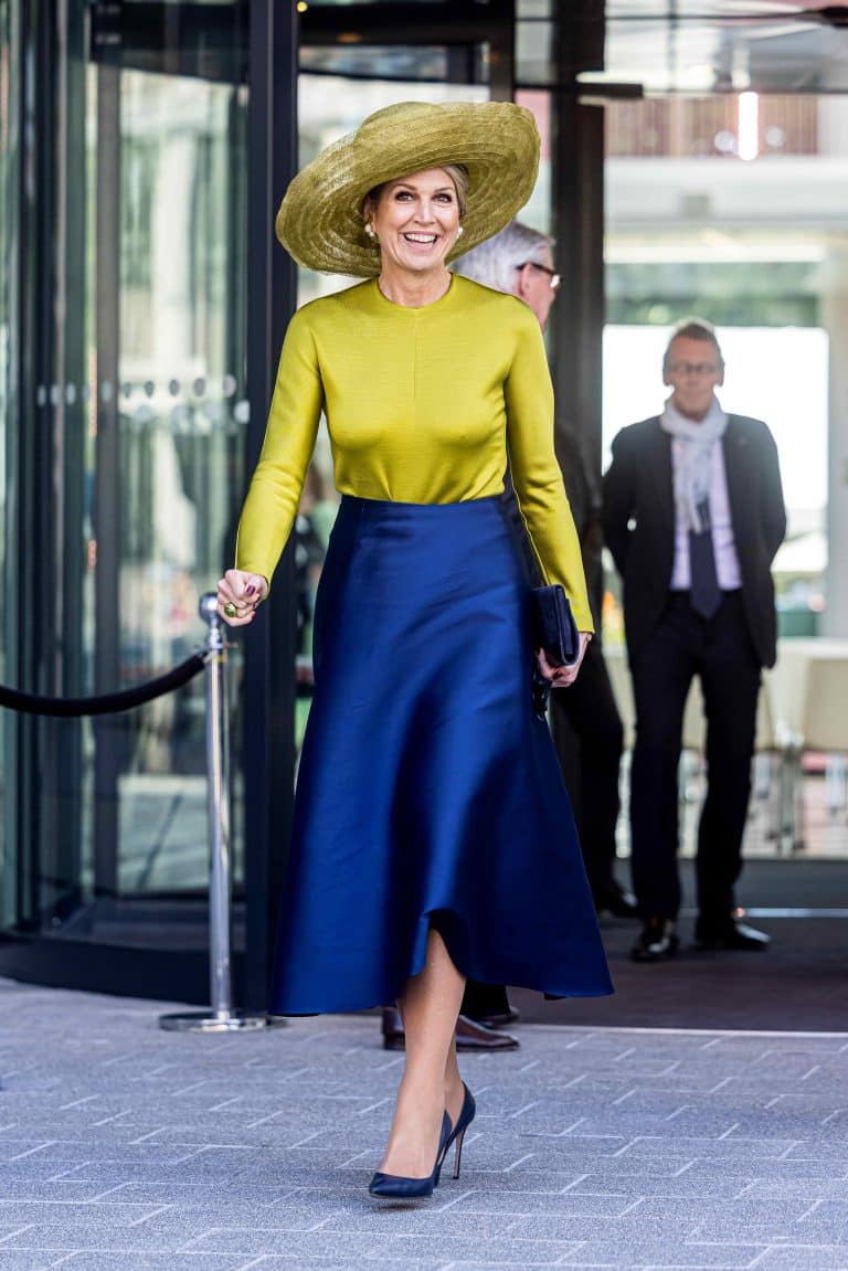 Máxima verrast met nieuwe look - Modekoningin Máxima