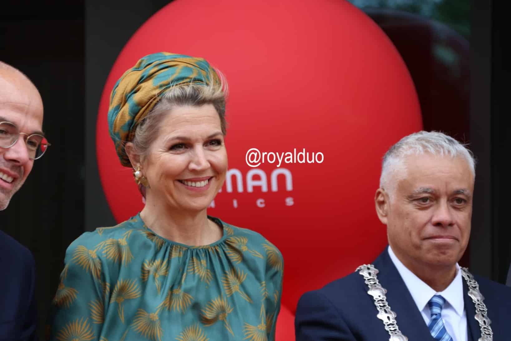 Máxima herdraagt outfit Koningsdag 2021 tijdens opening - Modekoningin ...