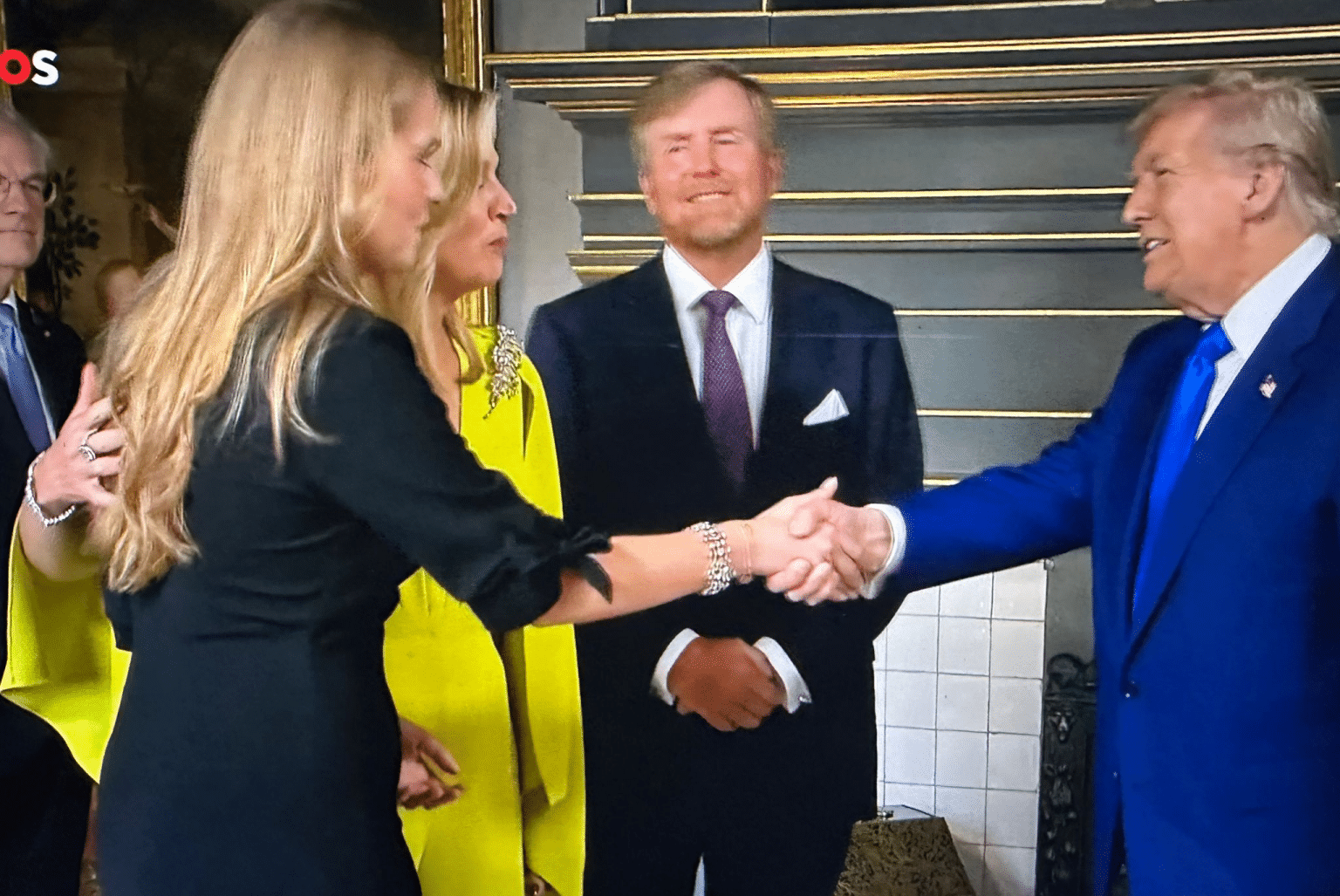 Dit dragen Máxima én Amalia tijdens het NAVO-diner - Modekoningin Máxima