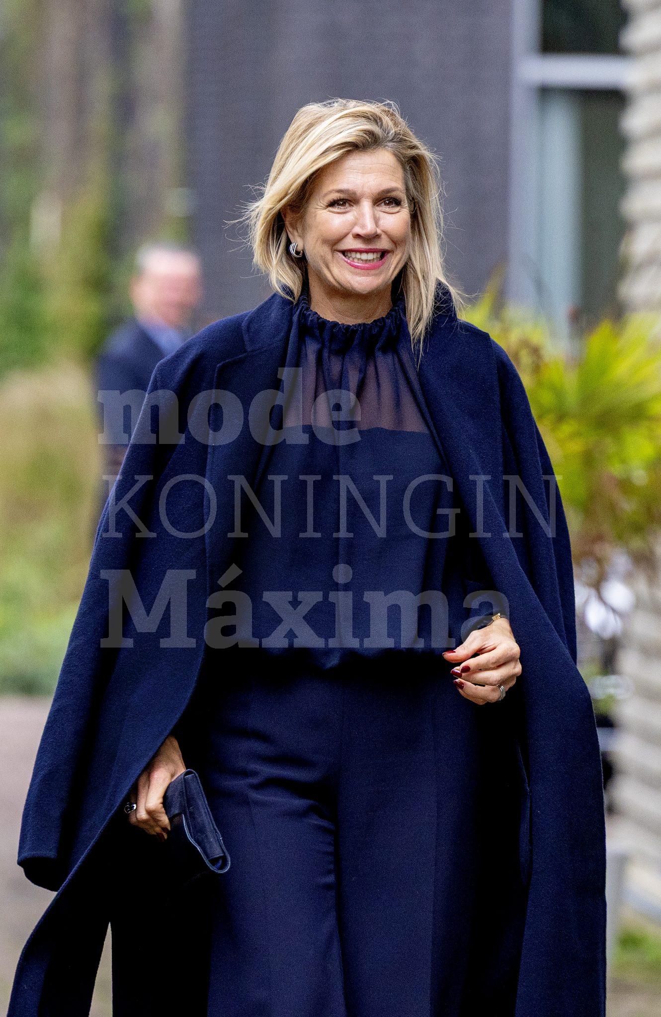 Máxima draagt nieuwe outfit tijdens lancering platform - Modekoningin ...