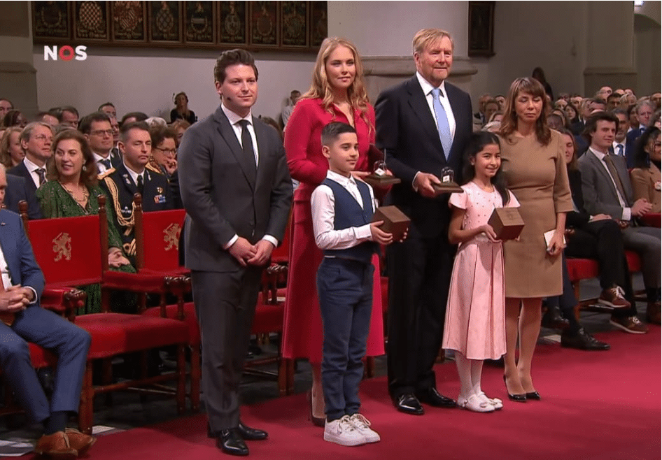 Amalia draagt betekenisvolle jurk van Máxima - Modekoningin Máxima