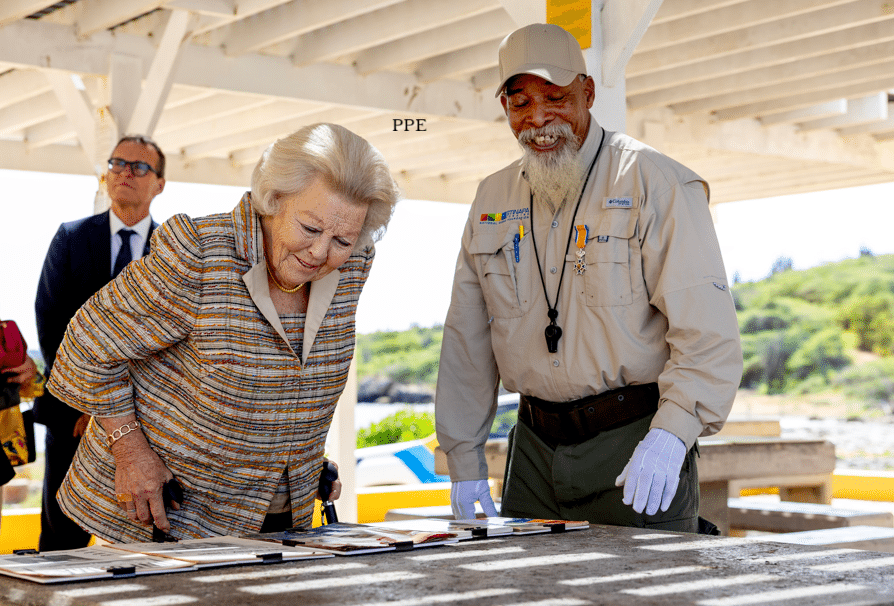 Prinses Beatrix op Bonaire - dag 1 - Modekoningin Máxima