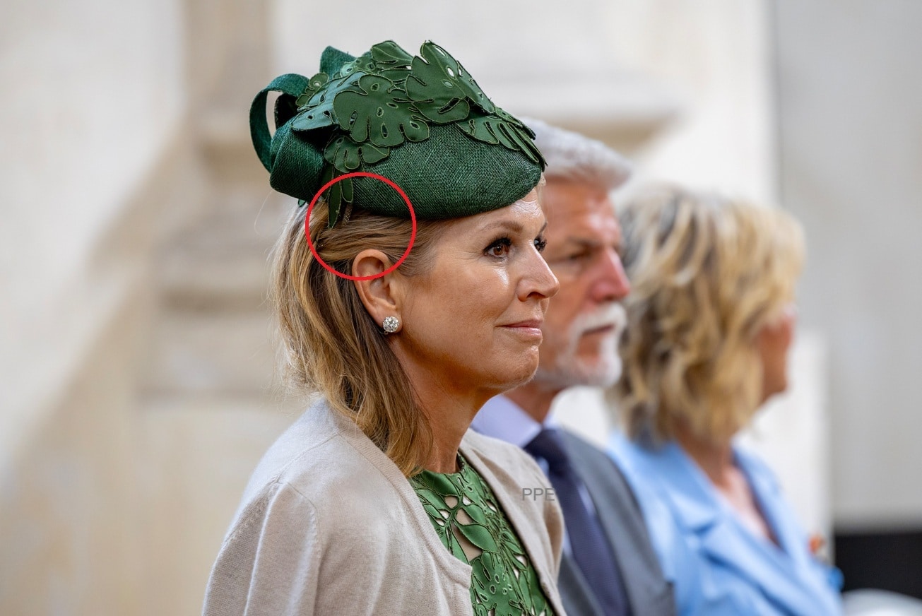 Zo houdt Máxima haar hoeden op hun plek - Modekoningin Máxima