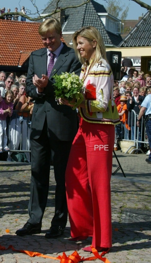 Kleurrijk jasje van Pucci - Modekoningin Máxima