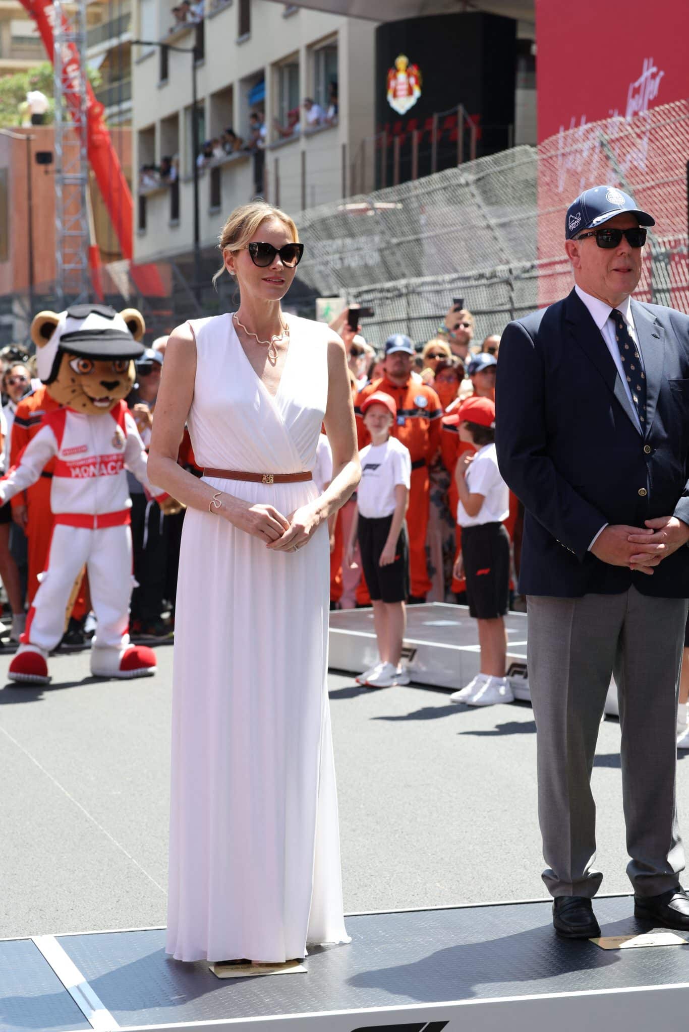 Charlène bij start én gala Formule 1, Mary ontvang Gisèle Pelicot ...